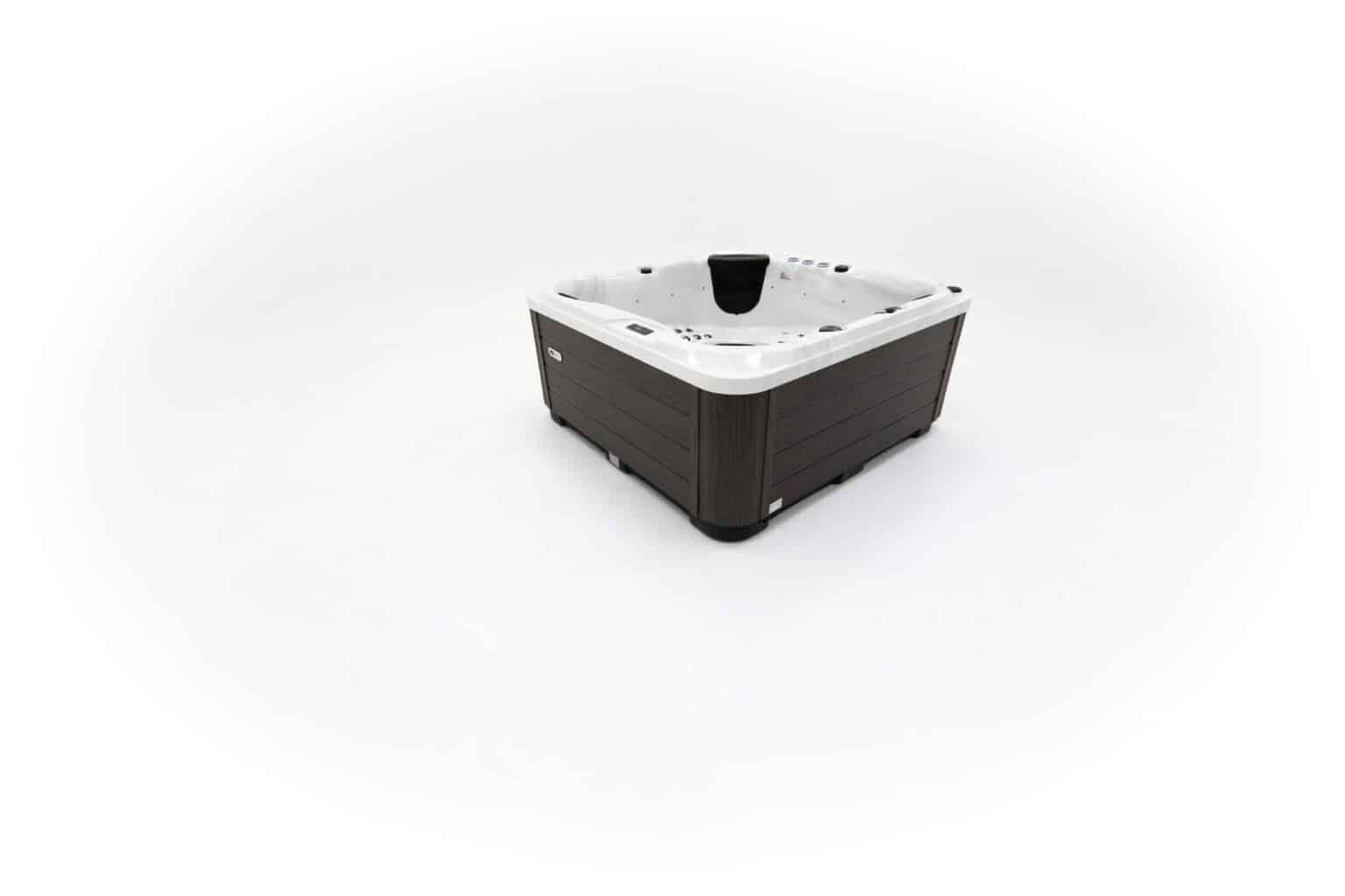 Happy - Shop Valley Pool & Spa - Deluxe Range, Platinum Spas