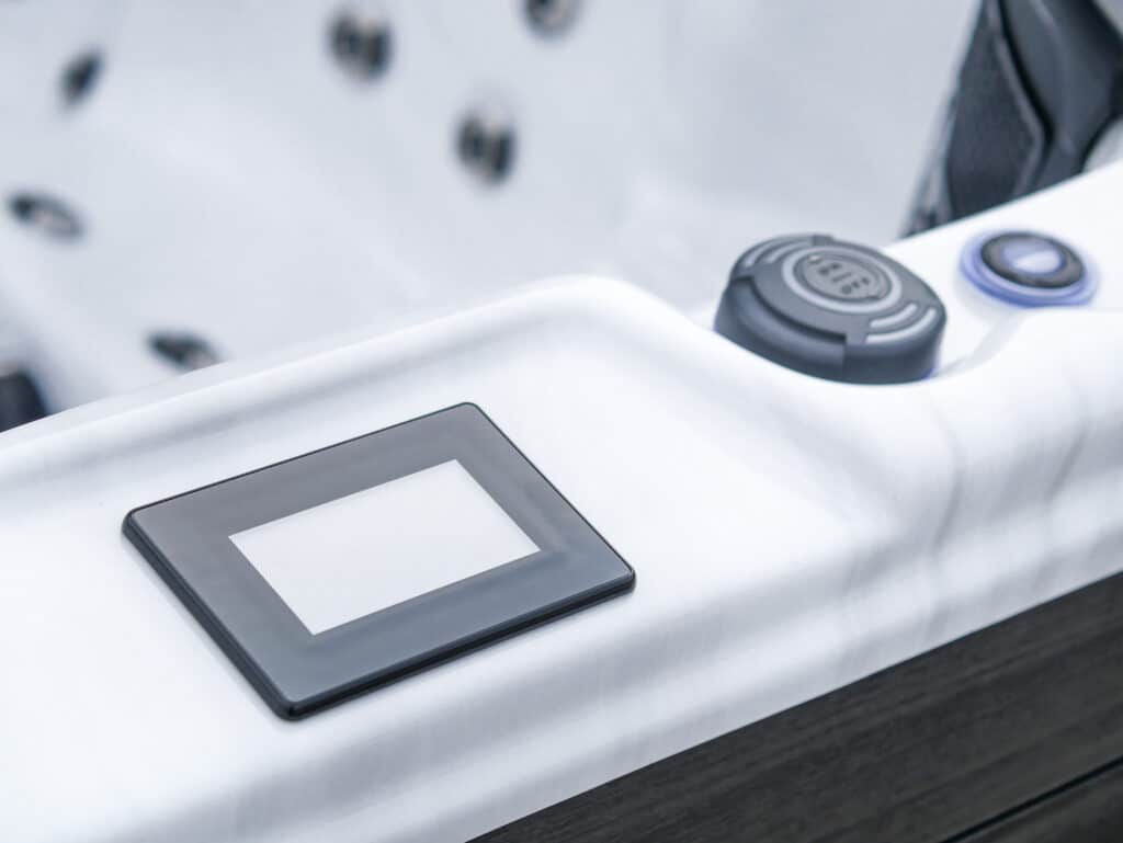 Infinity - Shop Valley Pool & Spa - Platinum Spas, Premium Range