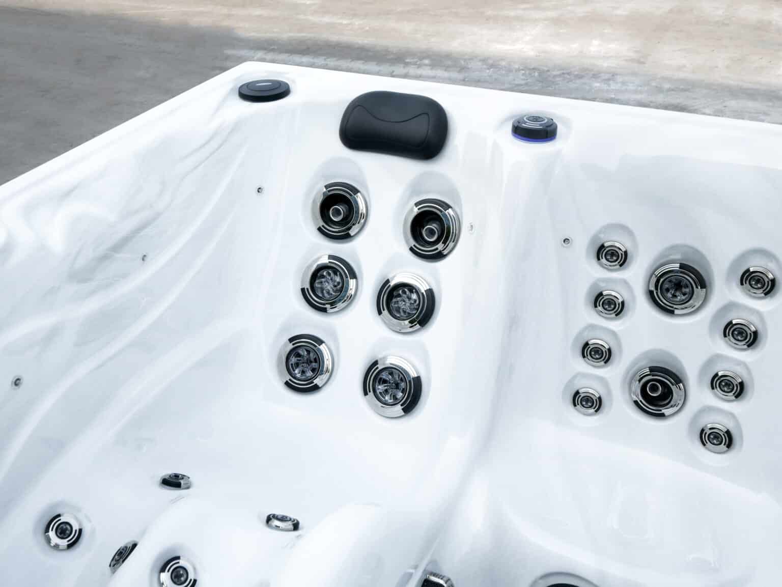 Onyx - Shop Valley Pool & Spa - Platinum Spas, Premium Range