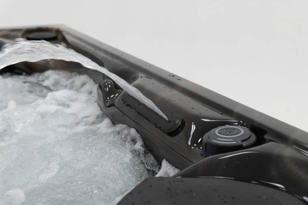 Topaz - Shop Valley Pool & Spa - Platinum Spas, Premium Range